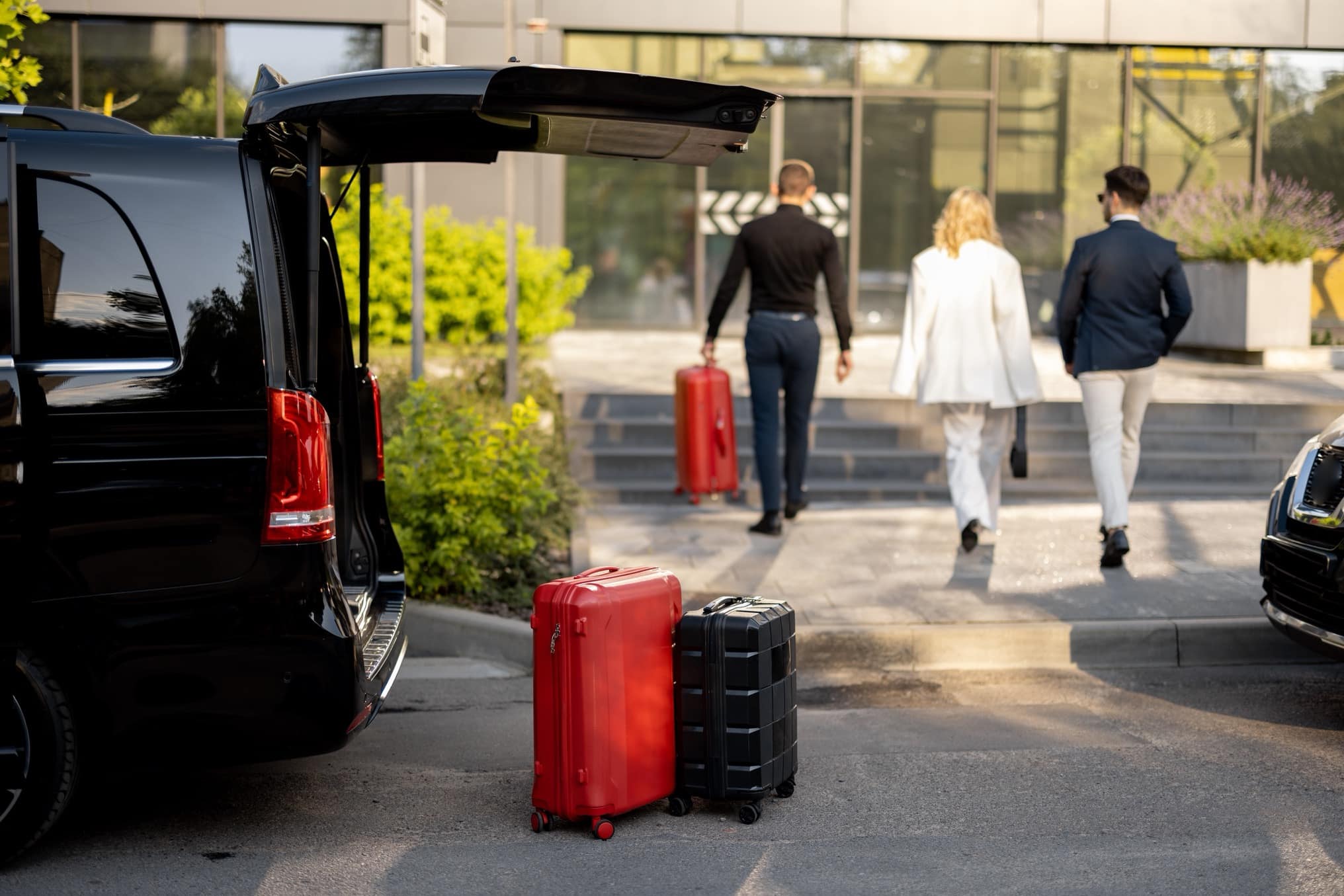 Private Transfer Services Europe - Airport, Ski & Cruise | TransferBnB